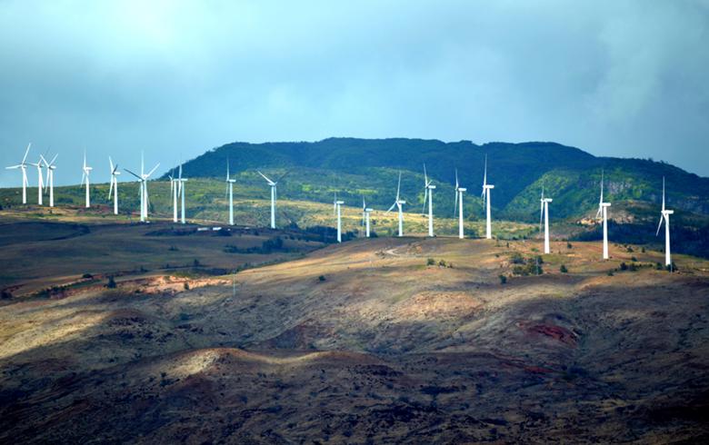 DE Shaw offers to become TerraForm Power's operating sponsor