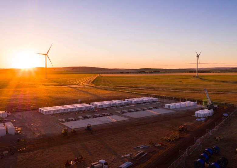 Sunshot plans 800-MWh battery, green hydrogen hub in Western Australia