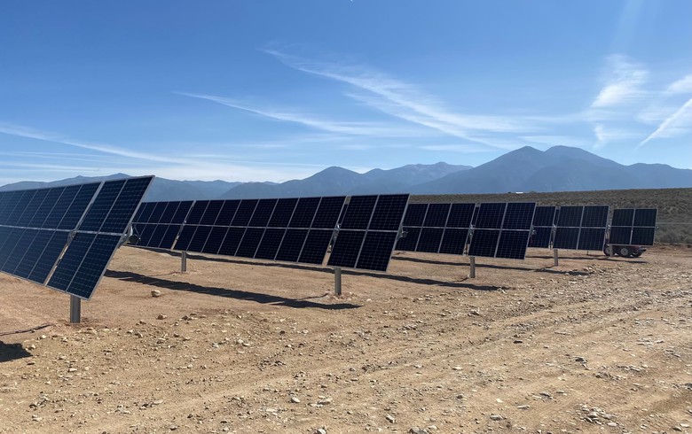 New Mexico co-op Kit Carson completes 15-MW solar park