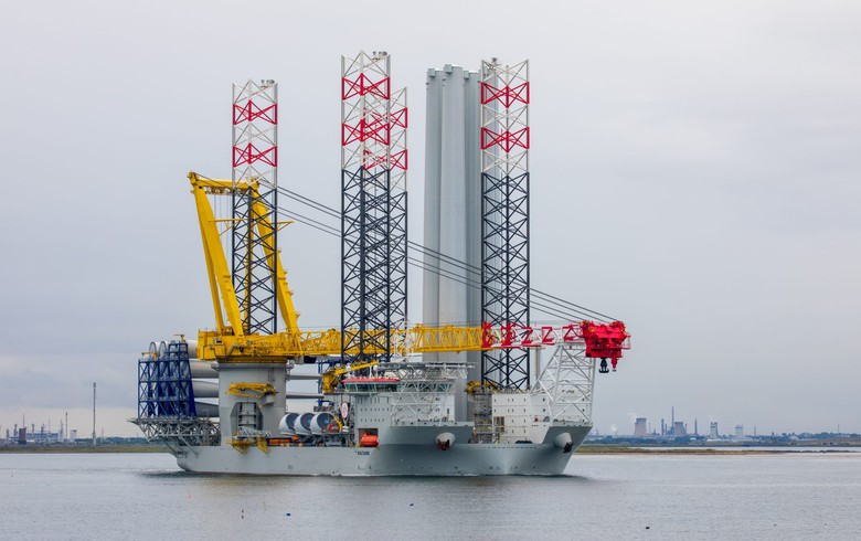 Dogger Bank project starts first turbine installation campaign