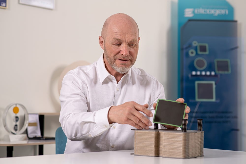 HydrogenOne invests GBP 20m in solid oxide fuel cell firm Elcogen