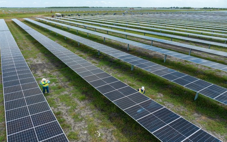 Bechtel completes Sabanci's 218-MW solar farm in Texas