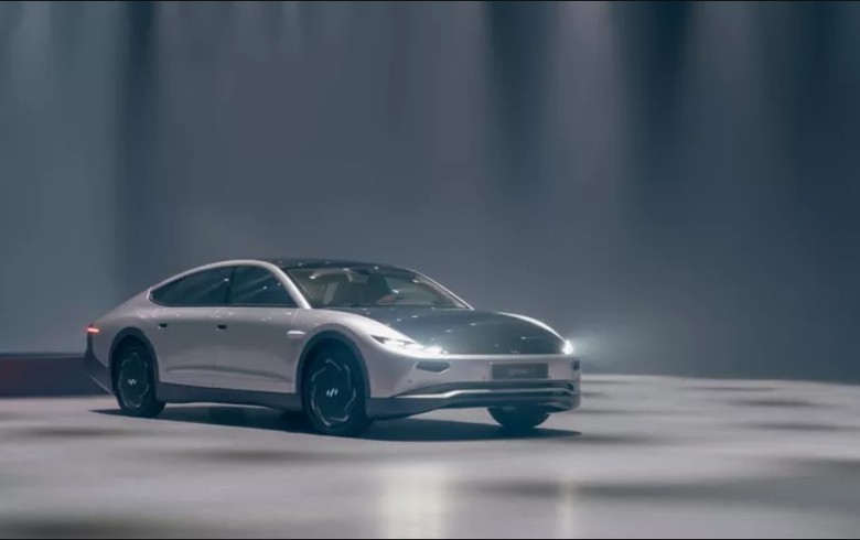 Lightyear to deliver 1st solar car as early as Nov