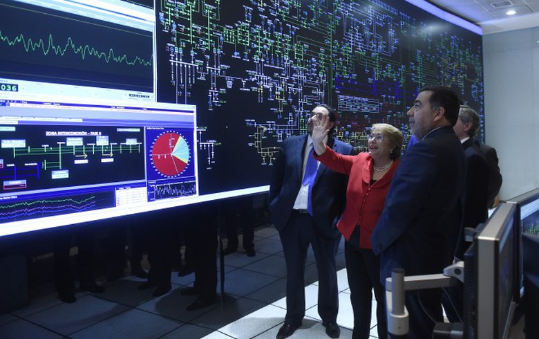 Chile inaugurates national transmission network