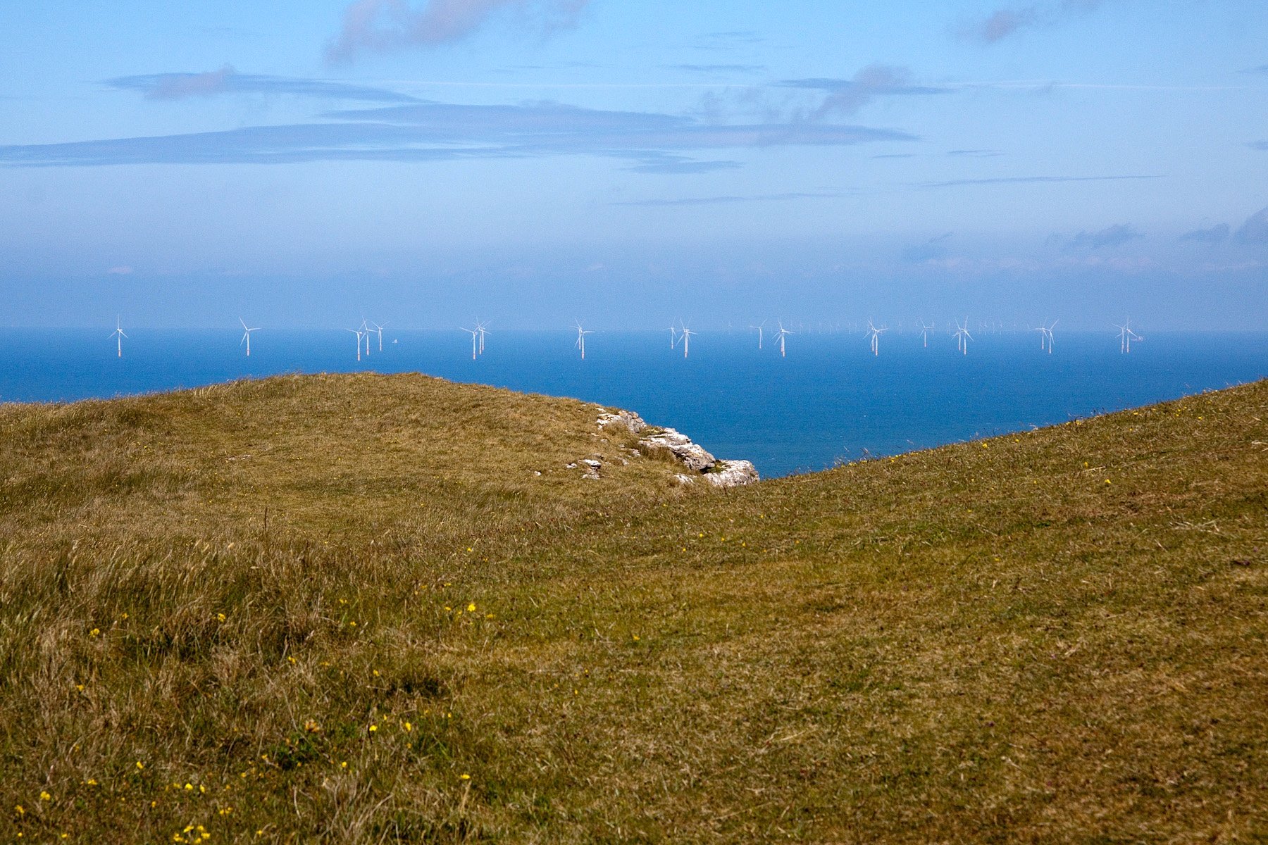 RWE pulls back from 340-MW Galloper offshore wind project