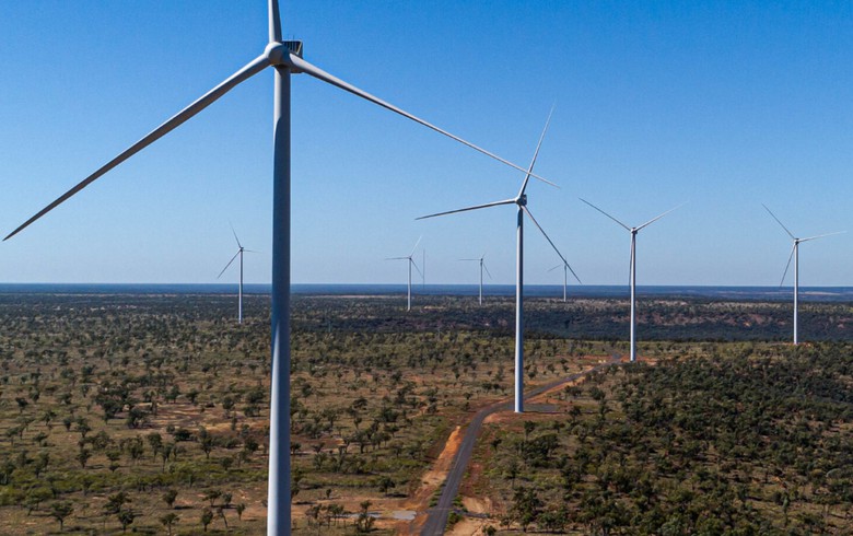 Eurus, Windlab start up hybrid renewables plant in Queensland