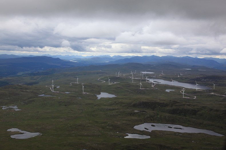 SSE Renewables wins govt nod to expand Scottish wind farm to 200 MW