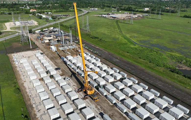 Captona joins UBS unit as partner in 728-MW Texas BESS portfolio