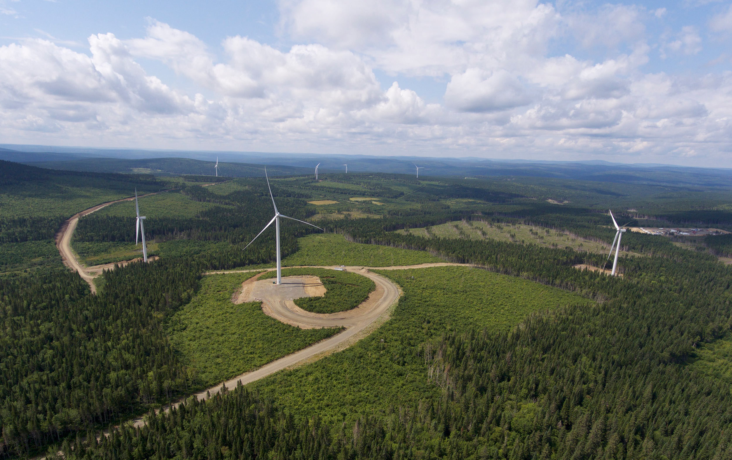 Huge interest in Hydro-Quebec's tender calls for 780 MW of green power