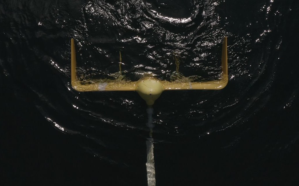 Minesto's Dragon 4 tidal kite generates 1st power in Faroe Islands