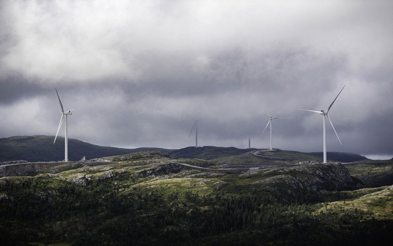 Final wind turbine up at 1-GW Fosen Vind complex in Norway