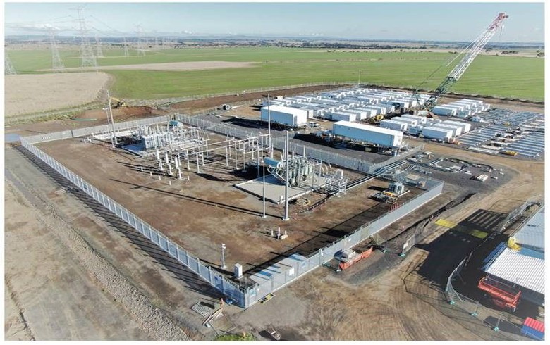 Fire occurs during initial testing of 300-MW Victorian Big Battery